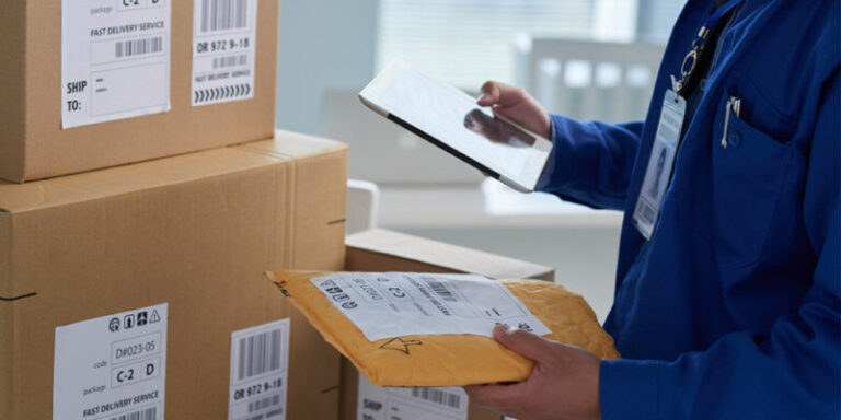 Professional Courier - 5 Reasons for Your Business to Hire One